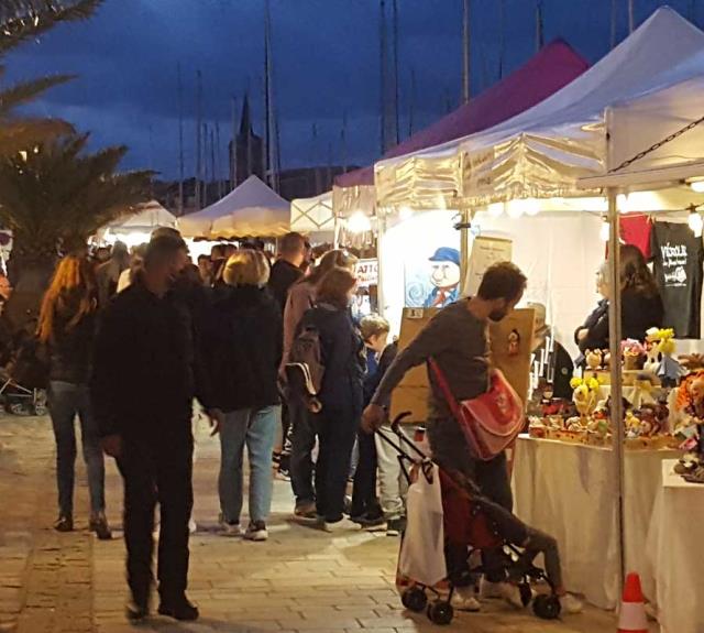 MARCHÉ NOCTURNE DU PORT | LES SABLES-D'OLONNE
